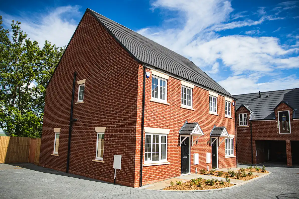 The Return of the 100% Mortgage